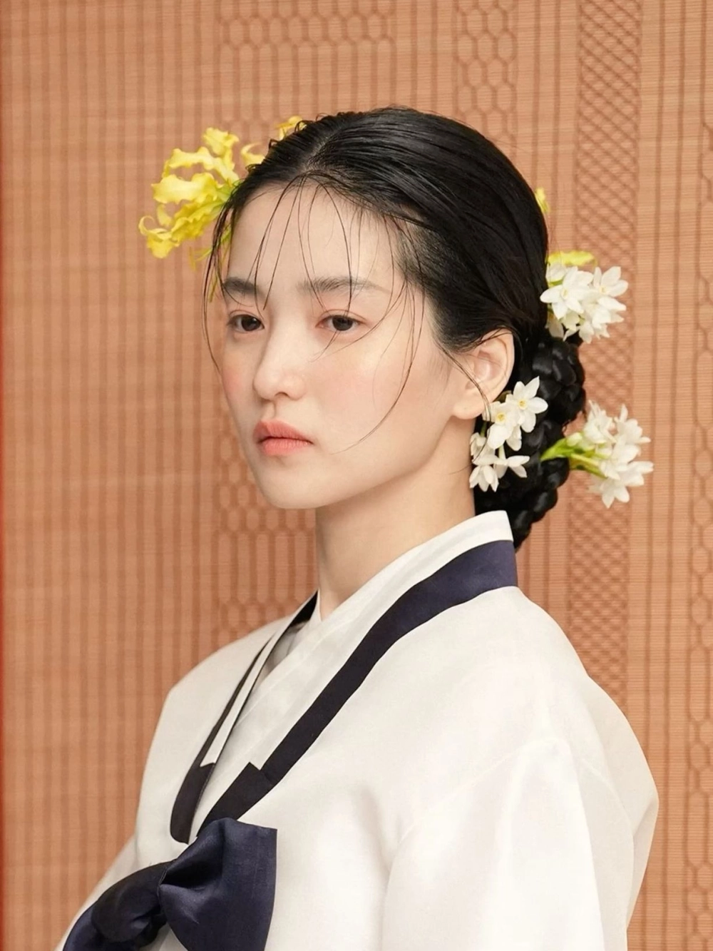 Kim Tae-ri nàng tắc kè hoa của điện ảnh xứ sở kim chi